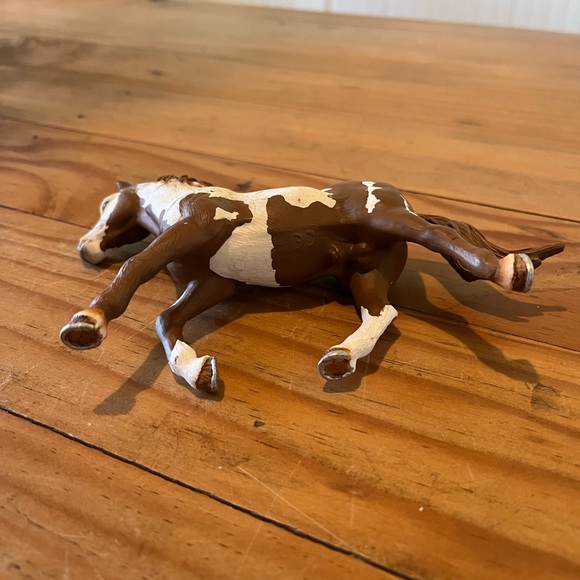 schleich | Toys | Schleich Retired Pinto And Palomino Tennessee Walker ...